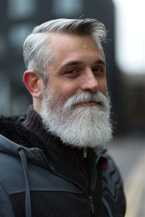 Pin By Guyle On Zing And El Zein Grey Beards Beard Images Viking Beard