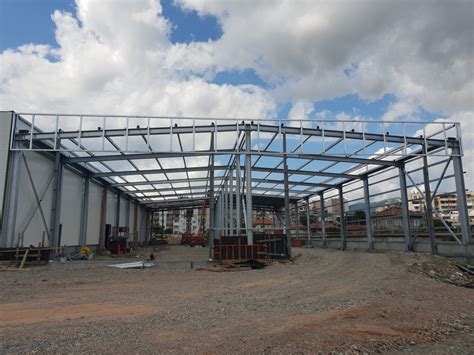 Изграждане на покрит склад за стоки и строителни материали Монтажинженеринг АД Производител на