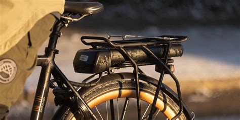 Her er der offentlig opladning af elcykler på vej