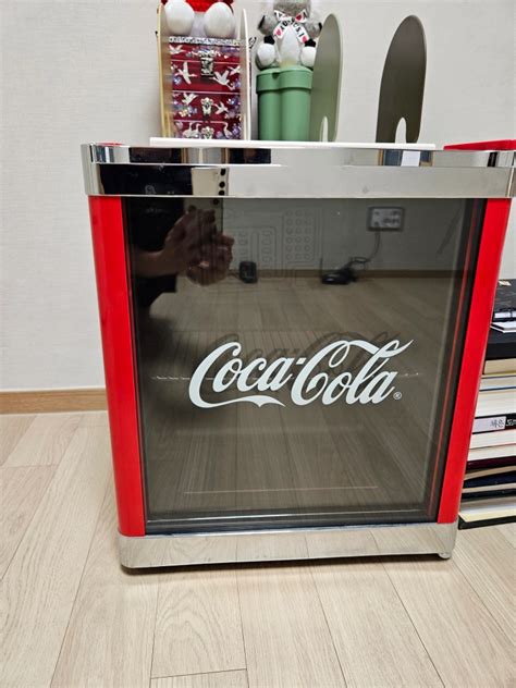 코카콜라 미니 레트로 냉장고 판매 당근 중고거래
