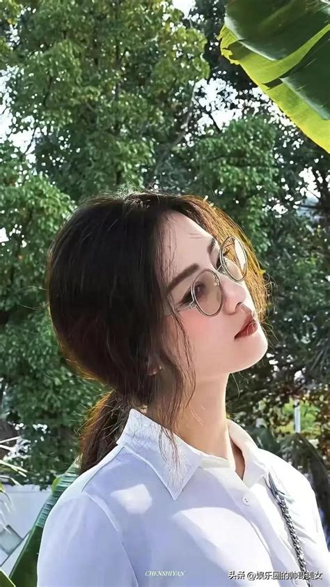 劉詩詩的8張美圖幀幀皆是珍藏版 每日頭條