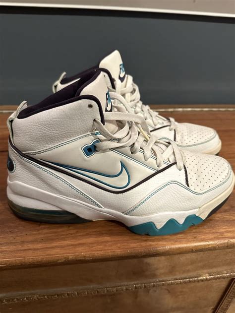 Sample Pair Value Rsneakers