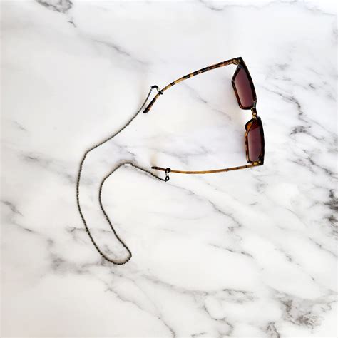 Lara In Black Sunglass String Bespoke Image