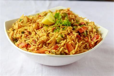 Mumbai Style Tawa Pulao Recipe Bhoj Masale