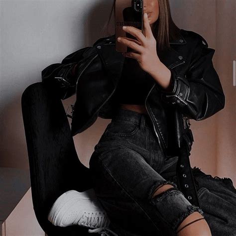 Pin By 𝐠𝐫𝐚𝐜𝐞 On Twisted Fashion Black Jeans Leather Jacket