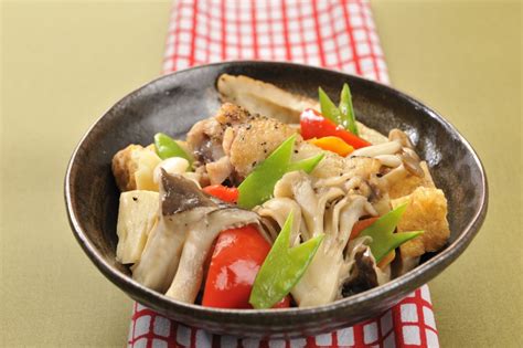 HOKTO 好菇食譜 香煎檸檬菇菇雞腿排
