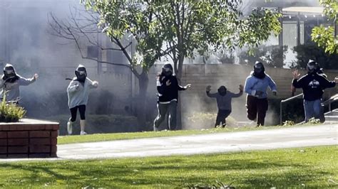 As Gun Reform Stalls Police Prepare For The Worst Cnn