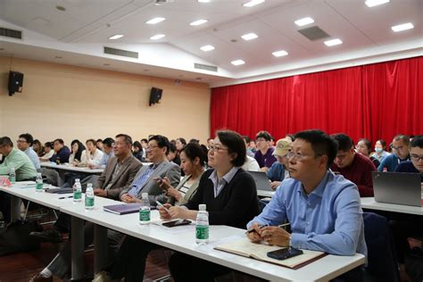 中科院微生物研究所钱韦研究员做客求真讲坛 综合新闻 上海交通大学生命科学技术学院