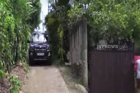 இலங்கையில் வீடொன்றில் மோசமாக செயலில் ஈடுபட்டுகொண்டிருந்த இரு ஜோடிகள் ஜே வி பி நியூஸ்