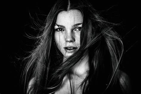 Wallpaper Evelin Stone Model Women Face Blacked Com