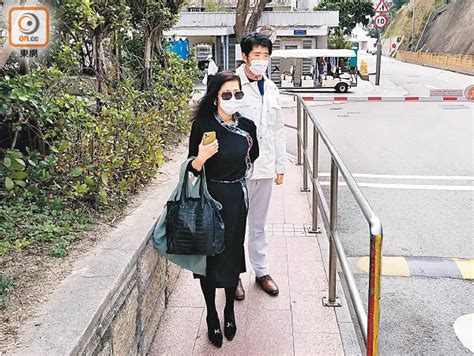黎智英收押第72日 李柱銘何俊仁探監 東方日報