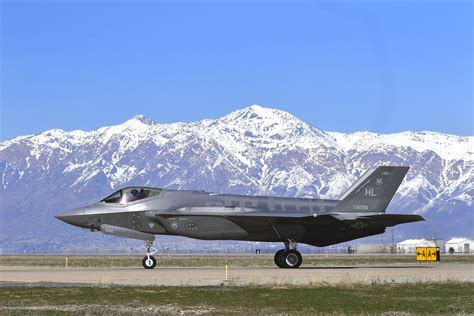 Team Hill Tests Near Instant Launch Capabilities Of Fighter Wings
