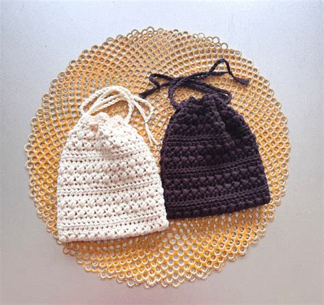 How To Crochet Simple Drawstring Pouch Free Pattern Yarn Craftee