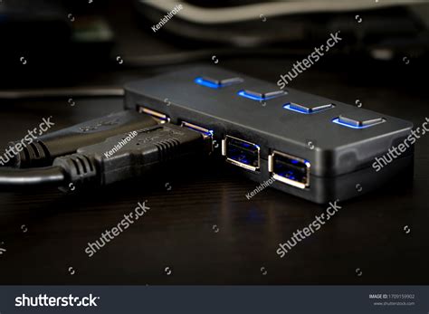 4 494 Usb Hubs Images Stock Photos Vectors Shutterstock