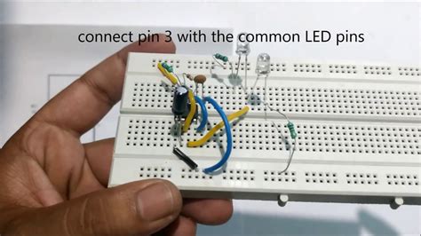 Alternating Flashing Led Circuit