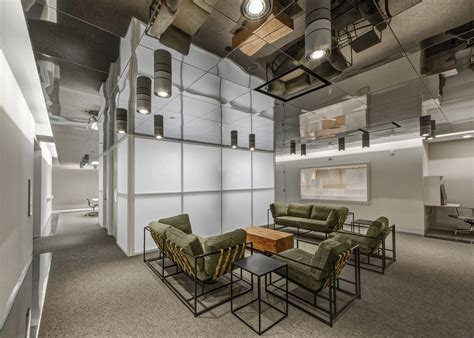 Library At The Dallas Museum Of Art Features Reflective Ceiling