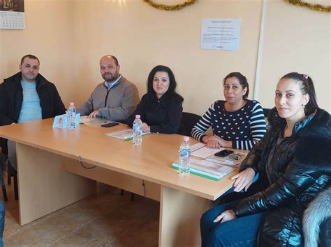 Специалисти по Проект Грижа в дома в община Борован преминаха