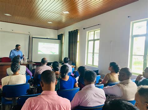 නායයෑම් ආපදා අවදානම අවම කිරීම සඳහා ප්‍රජා මූලික යාන්ත්‍රණයක් ස්ථාපිත කිරීමේ ව්‍යාපෘතිය නුවර එළිය