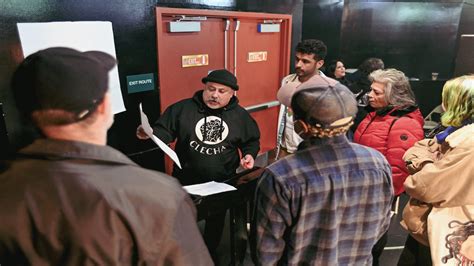 Locals Talk Future Of Vending At 24th And Mission Bart Plaza Mission