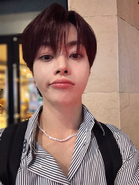 Tempest Community Post Ie à Ie Oiii ️ 좋은 밤 되세요~ 😁 Hanbin