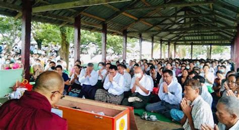 Aa အဖွဲ့ဝင်များ၏ လုပ်ကြံသတ်ဖြတ်ခြင်း ခံခဲ့ရသော မောင်တောခရိုင်ပညာရေးမှူး၏ နာရေးပြုလုပ