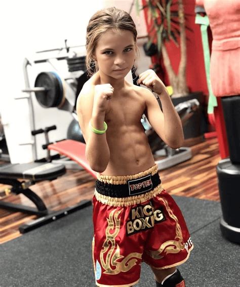 Boxing Raegan Rraeganrevordverse
