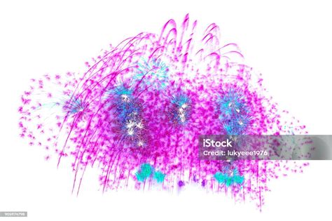 아름 다운 골드 스파클 불꽃 행복 축 하에 대 한 화려한 불꽃놀이 새 해와 고립 된 백색에 메리 크리스마스 배경 12월 31일에 대한 스톡 사진 및 기타 이미지 Istock