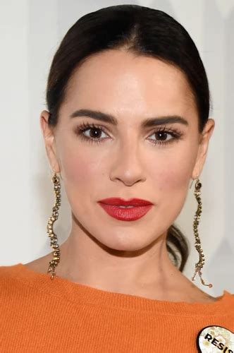 Melia Kreiling Emily In Paris Wiki Fandom