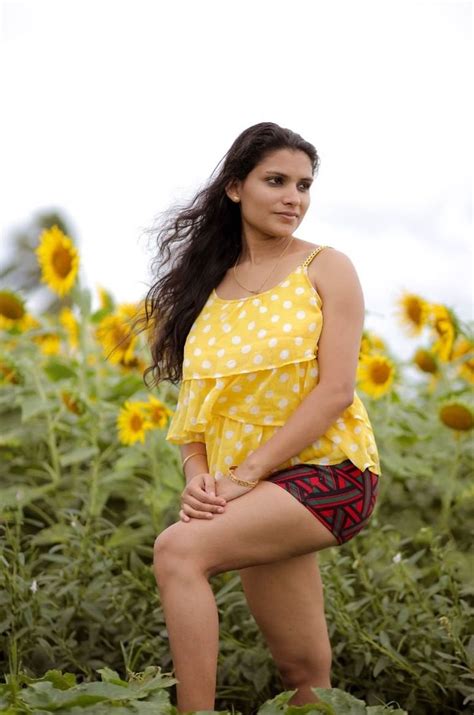 Milky Thigh Legs Rashmi Nair In Stripless Bikini Bra