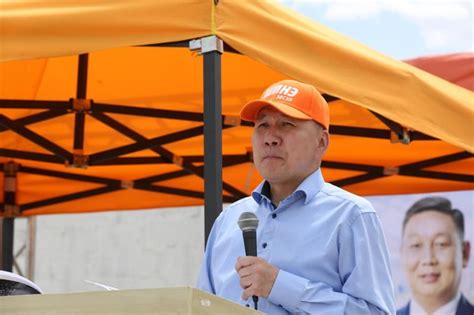 Хан Уул дүүргийн 12 дугаар хорооны иргэдтэй уулзлаа