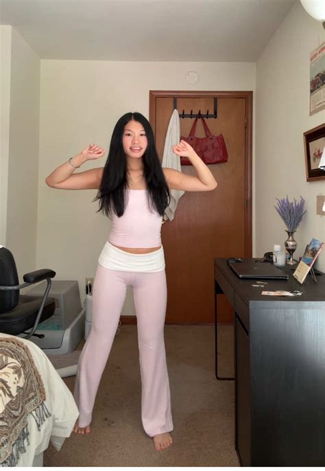 Pink Tiktok