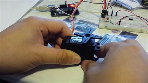 Servo Torquevoltage Feedback Using Arduino Youtube