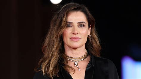 Luisa Ranieri Alla Festa Del Cinema Di Roma Brilla Con Gioielli Da