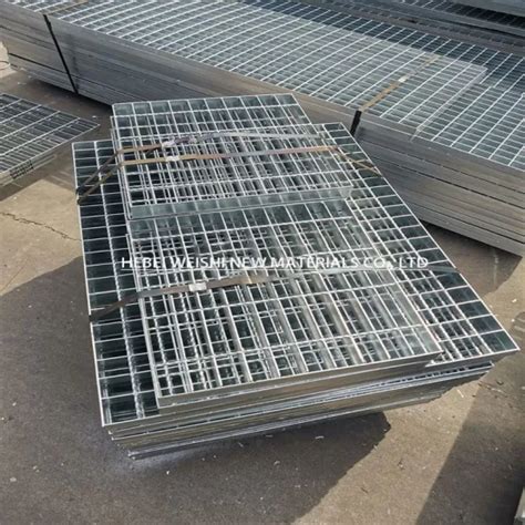 30x5 Bar Plug In Pressure For Bridge Locked Pool Overflow Steel Grating