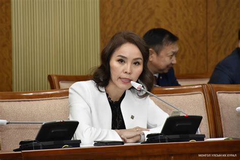 ТББХ УИХ ын Ерөнхий нарийн бичгийн даргаар Д Энхбатыг томилохыг дэмжлээ