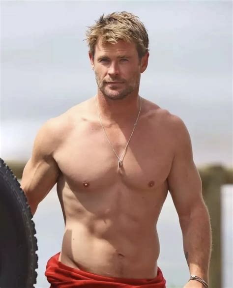 Chris Hemsworth Hot On Tumblr