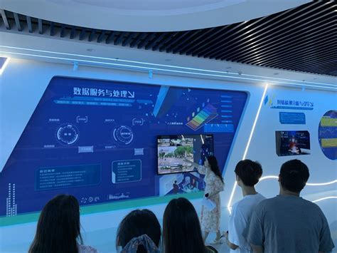 【学风建设】2019级数据科学与大数据技术专业学生赴企业见习