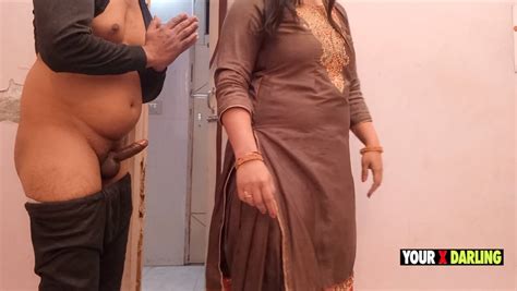 Punjabi Jatti Caught Bihari Masturbate In Her Bathroom And Punish Him