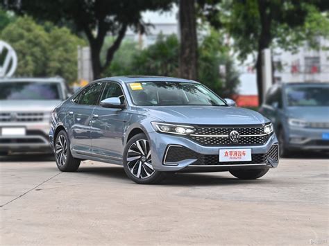 冰川蓝帕萨特整车外观外观图片帕萨特 2022款 330tsi 星空尊贵版6809801太平洋汽车网