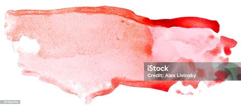 흰색 배경 절연 물에 붉은 수채화 얼룩 페인트와 얼룩 손 그리기 그리기에 대한 스톡 사진 및 기타 이미지 그리기 디자인 물 Istock