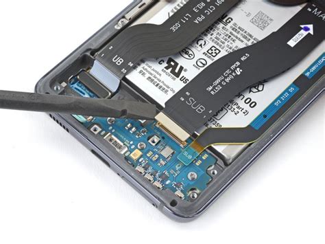 Как заменить аккумулятор Samsung Galaxy S21 - пошаговые действия с фото
