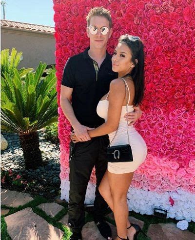 Autumn Falls Wiki Edad Altura Peso Novio Esposo Biograf A Y M S Venze