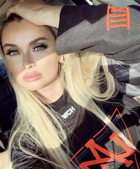 Meghan Chayka R Tsnbabes