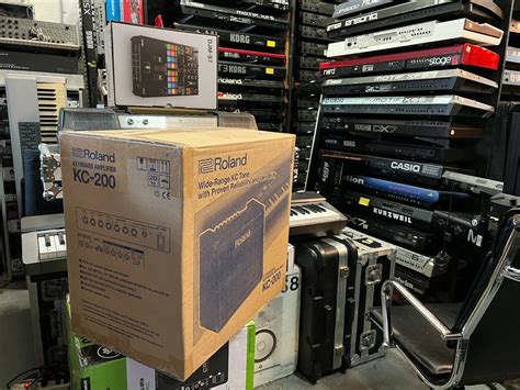 Roland Keyboard Amplifiers Stands