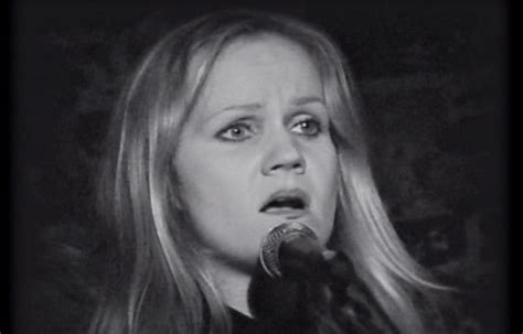 My Favorite Version Of Over The Rainbow By The Late Eva Cassidy Beautifully Performed As A