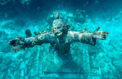 Exploring The Worlds Most Awe Inspiring And Enormous Works Of Art