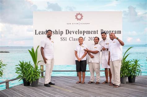 Leadership Sucess Maldivesresorts Challenges Sunsiyamresorts Irufushi