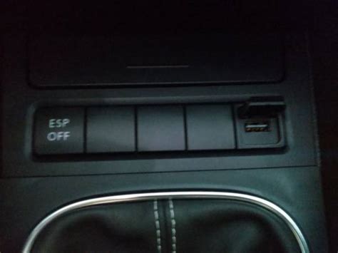 OEM Look USB Charging Port In The Dead Button Cluster In The Center Console TDIClub Forums