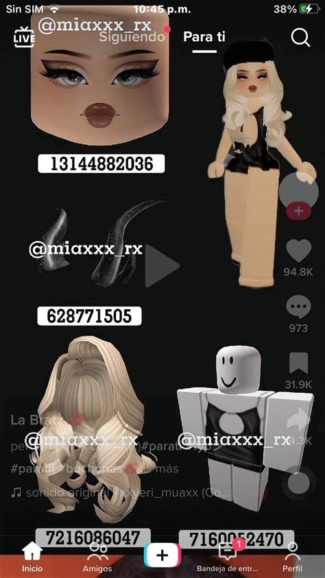 Pin De Jason Em Roblox Clothing Colds Fotos De Chinelos Roupas De Personagens Roupas De