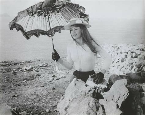 Beautiful Photos Of English Actress Sarah Miles In The 1960s And 70s